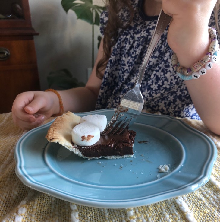 Chocolate Mallow Pie – History in the Kitchen