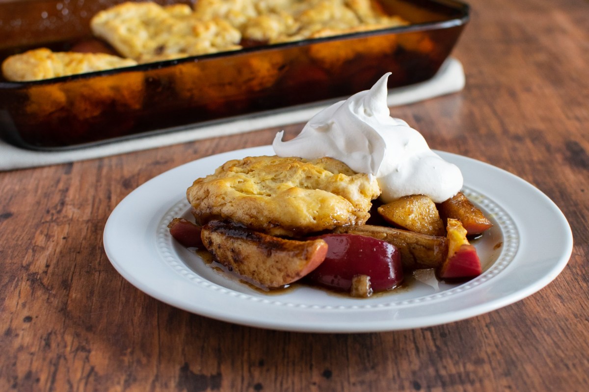 Apple Pan Dowdy – History in the Kitchen